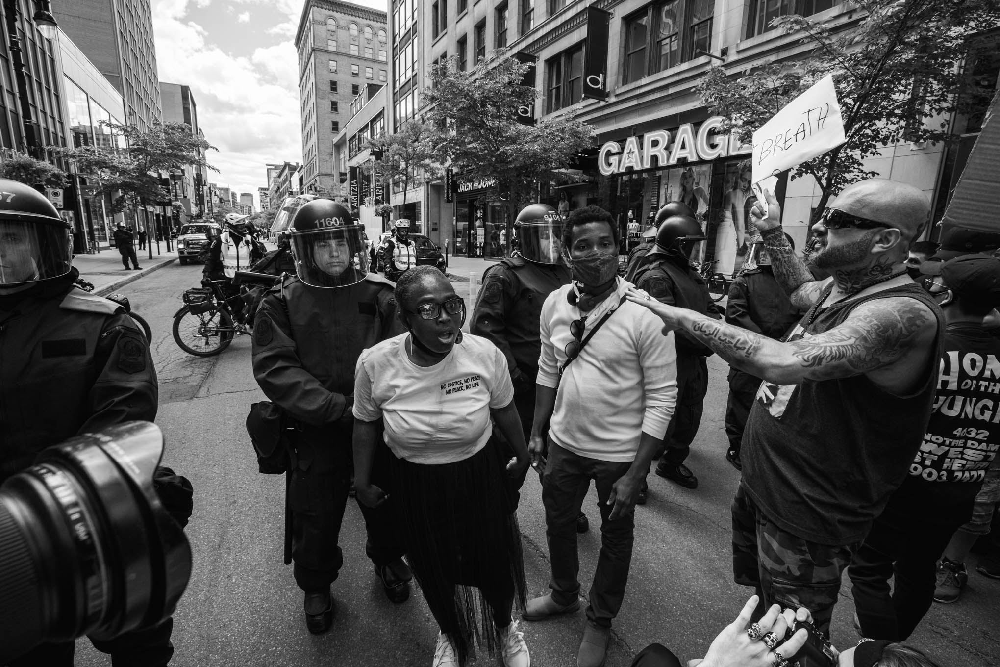 Photographer captures historic Montreal protest