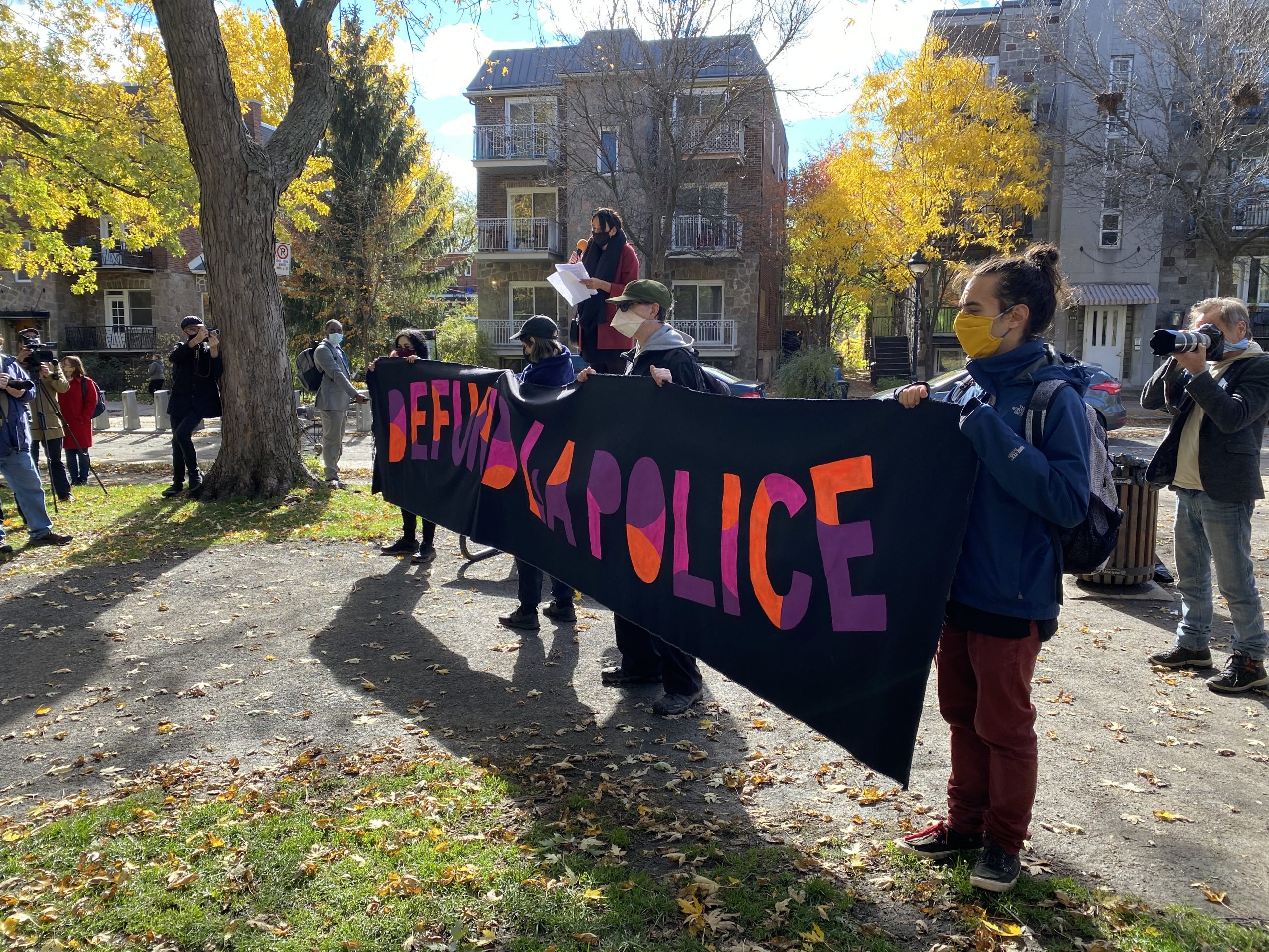 ‘Defund the police’ protesters demand more than $300M in cuts to SPVM ...