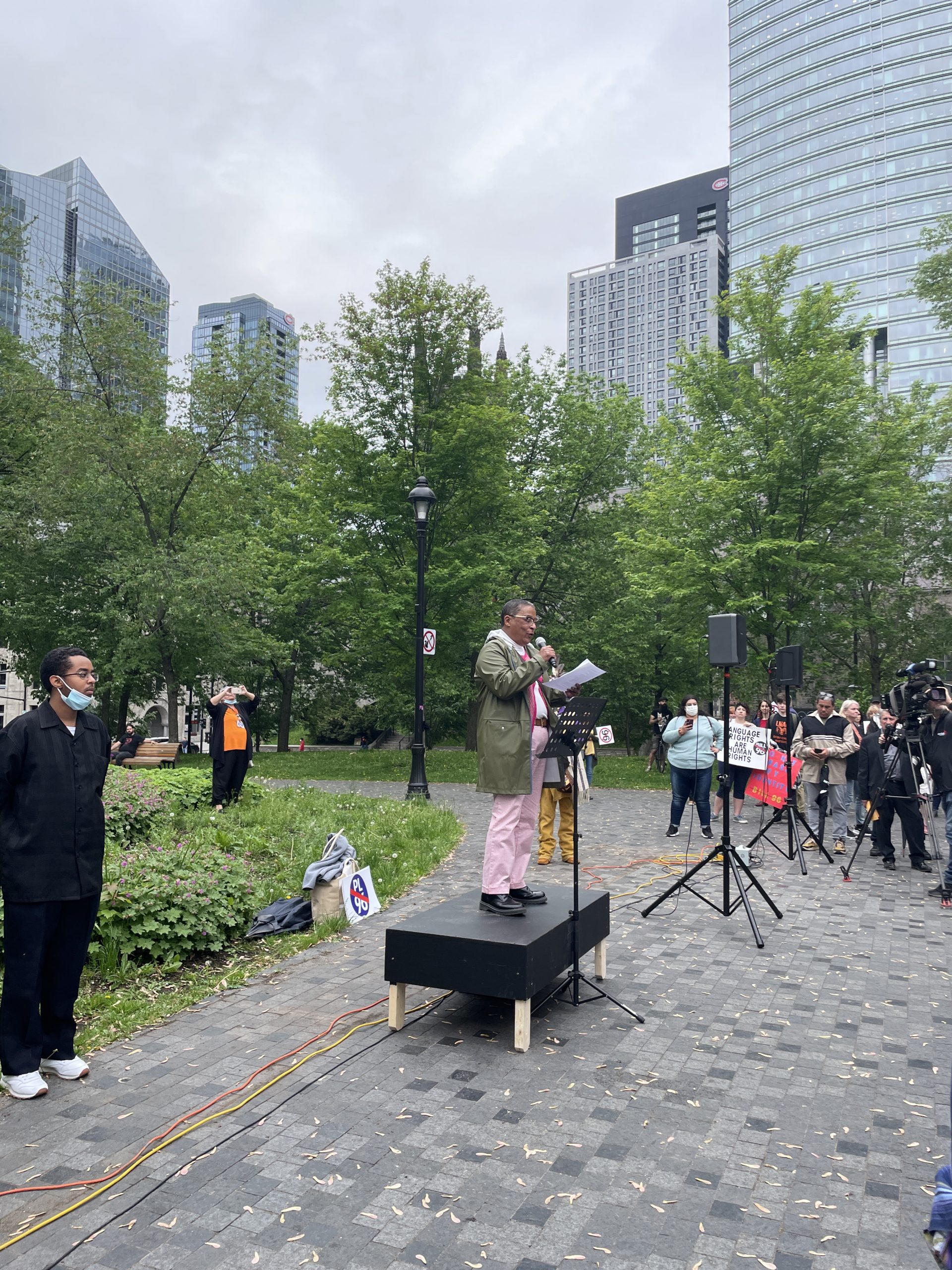 IN PHOTOS: Montrealers protest Quebec's Bill 96, French language reform