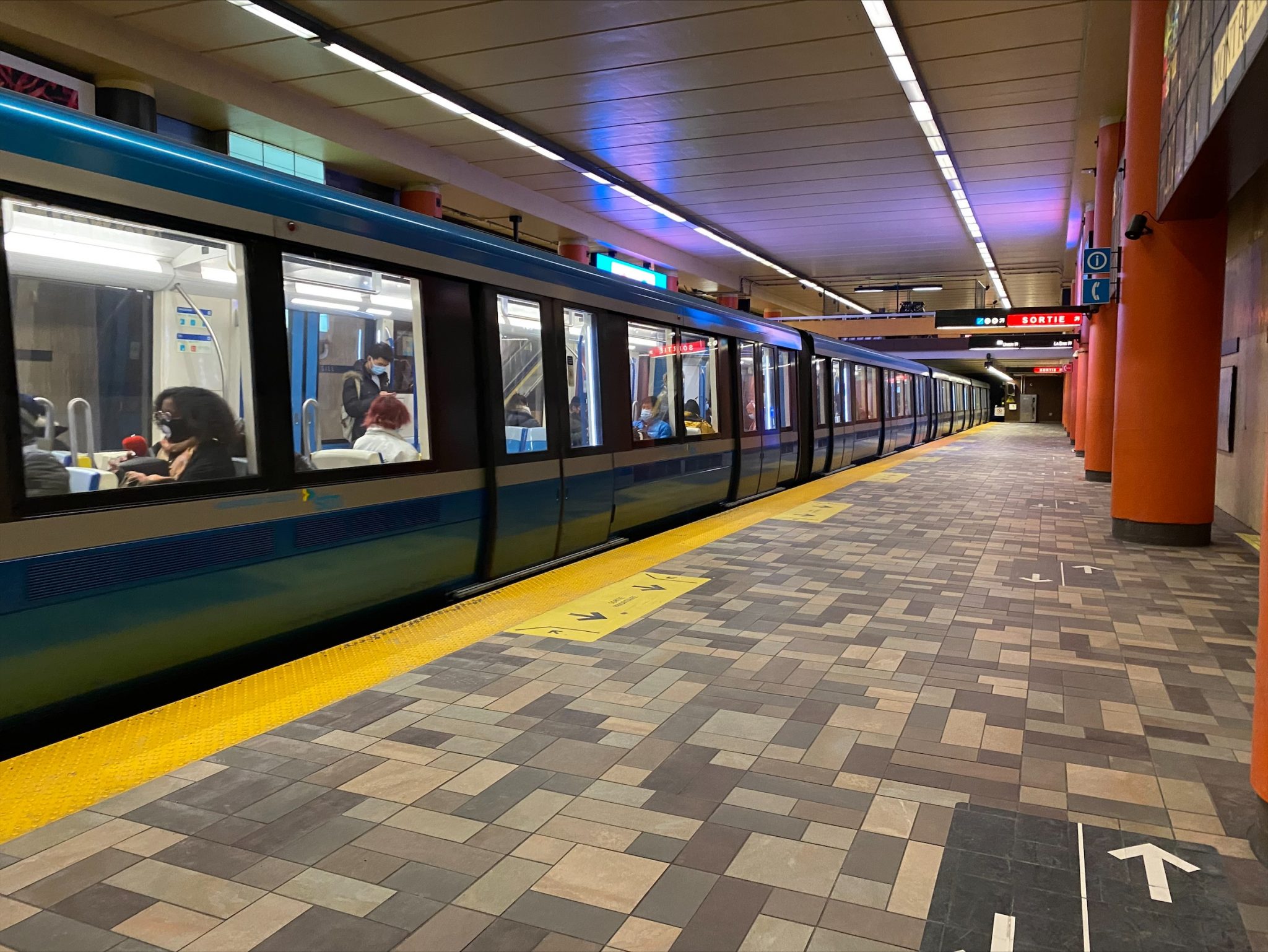 Free weekend metro rides in downtown Montreal this summer