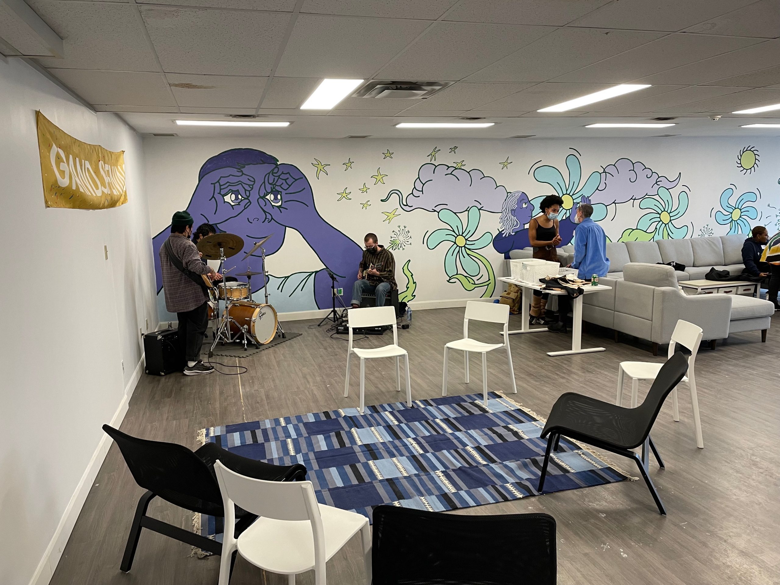 Project 10: new 2SLGBTQ+ youth centre opens in Montreal