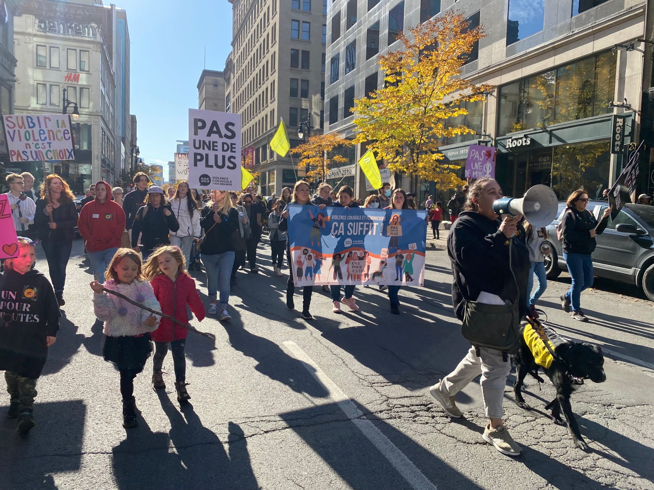 Montrealers march for victims of domestic violence, femicides ...