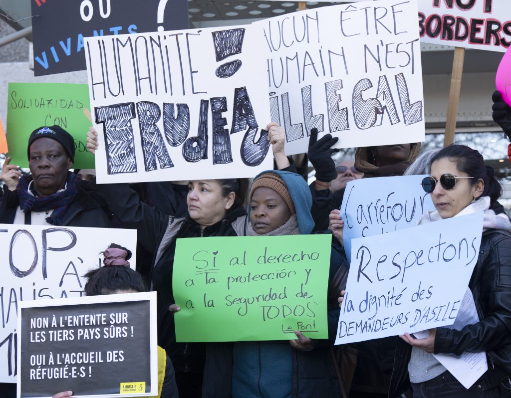 Refugee groups denounce Roxham Road closure