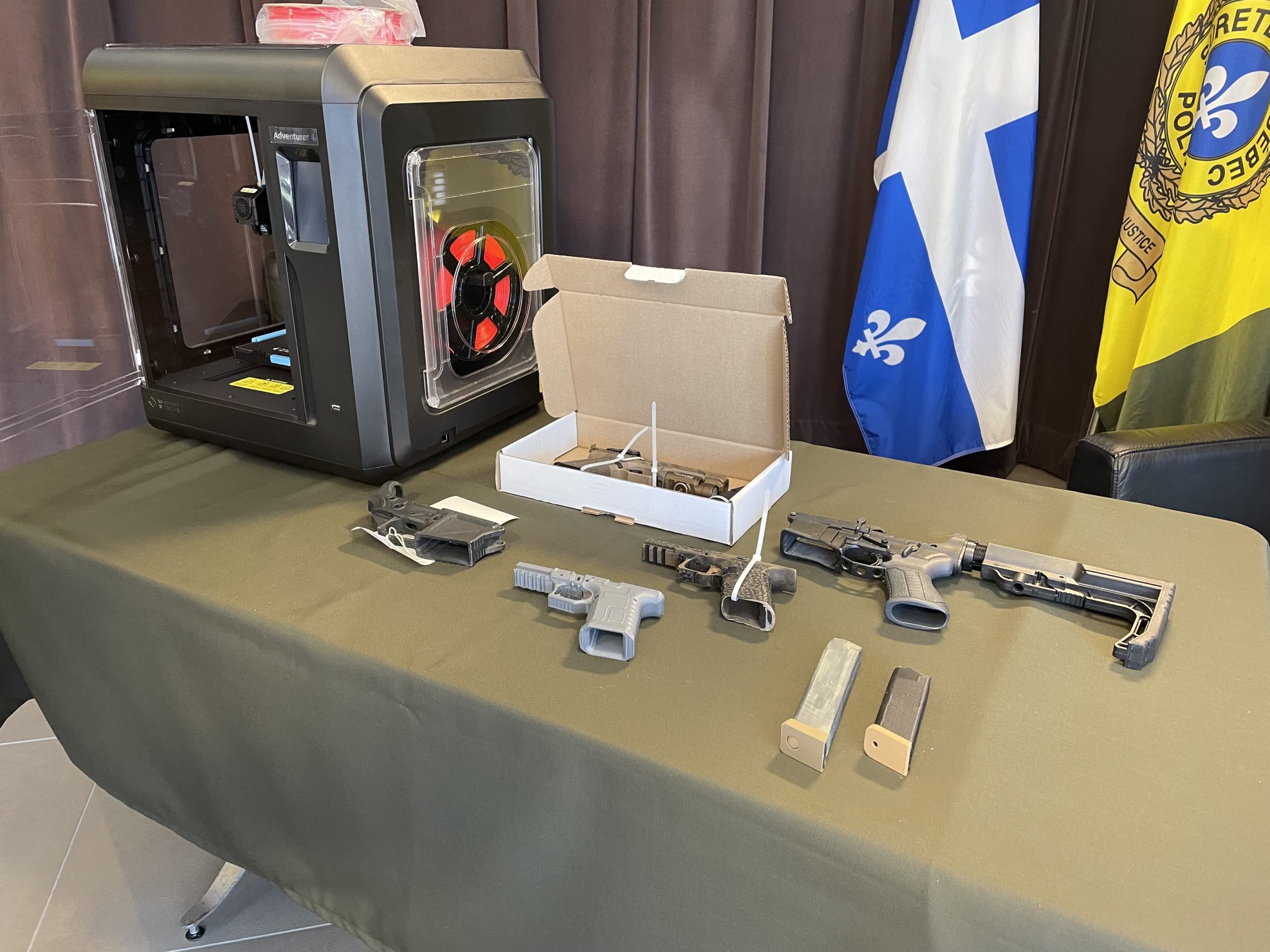 Police arrest 45, seize 440 homemade weapons in Canada wide raids ...