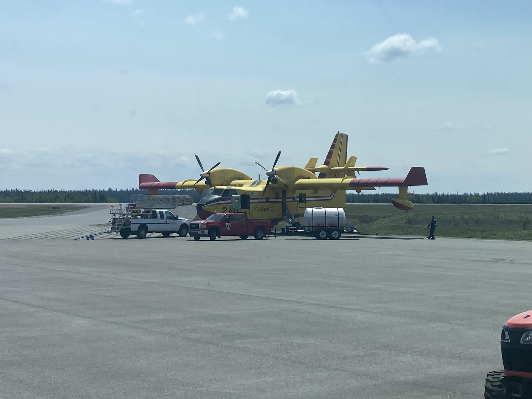 Oujé-Bougoumou, Cree community, evacuated amid wildfires