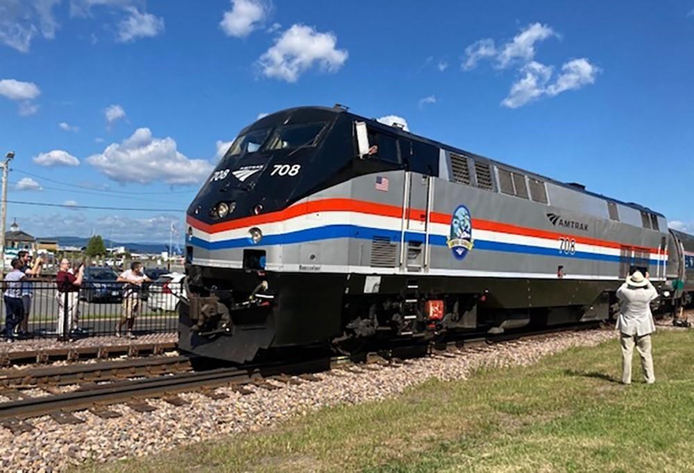 Amtrak train service between Montreal, New York to resume after summer shutdown