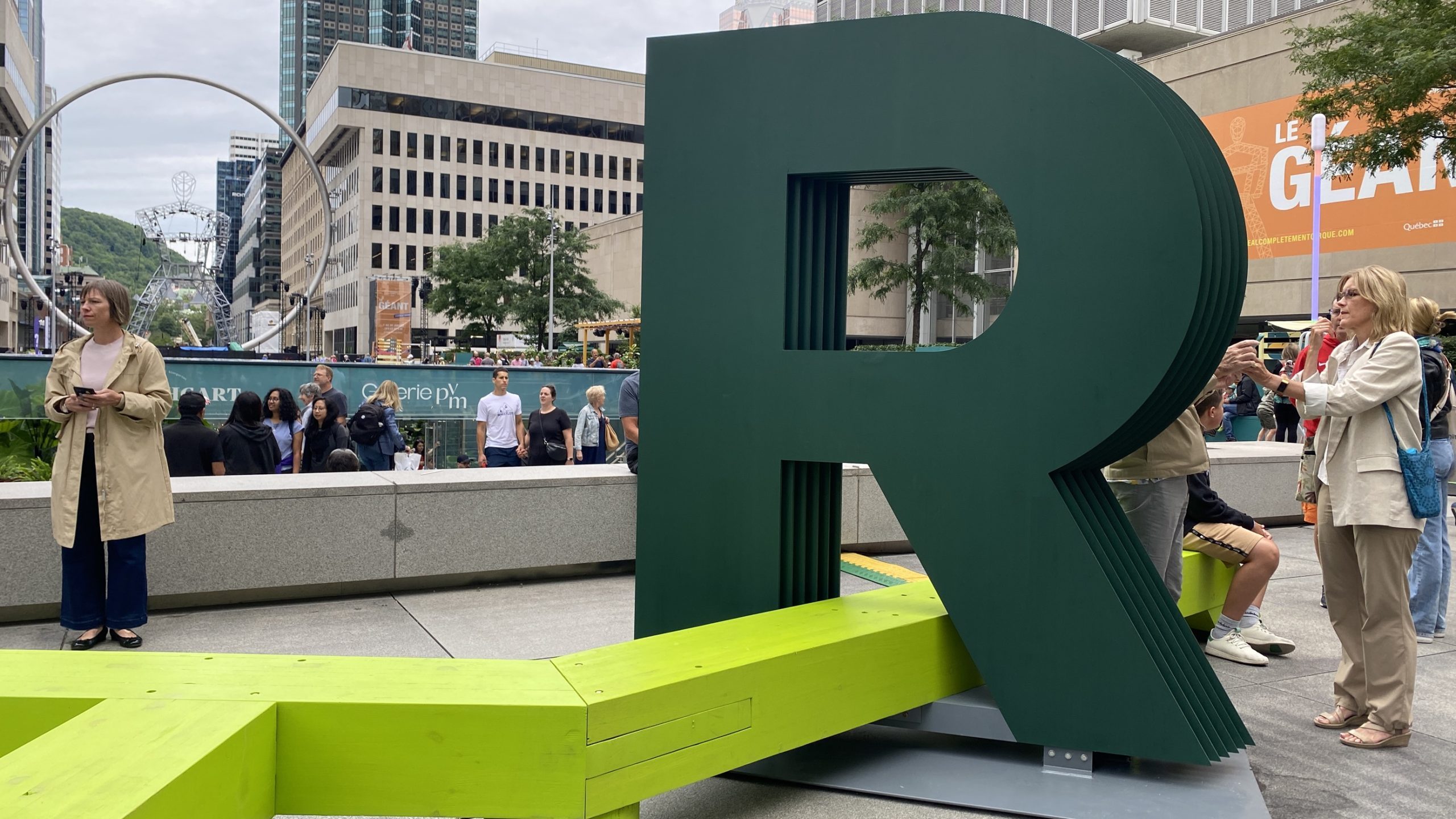 Montreal's REM opens to the public, reaches capacity - CityNews Montreal