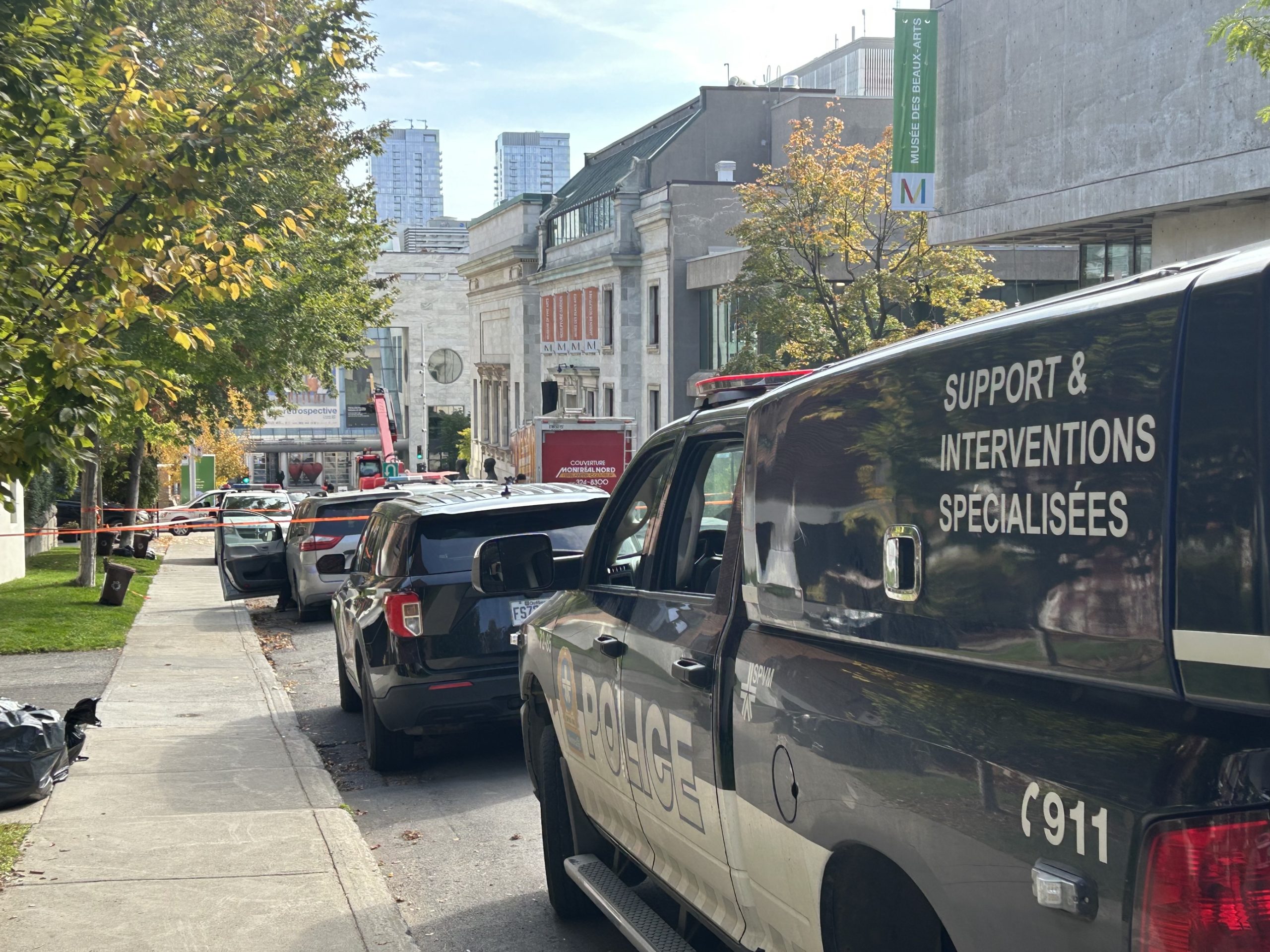 Man found dead in downtown Montreal apartment, marks of violence on ...