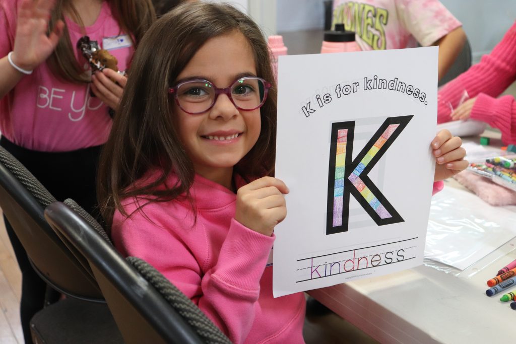 Kindness workshops empowering Montreal girls - CityNews Montreal