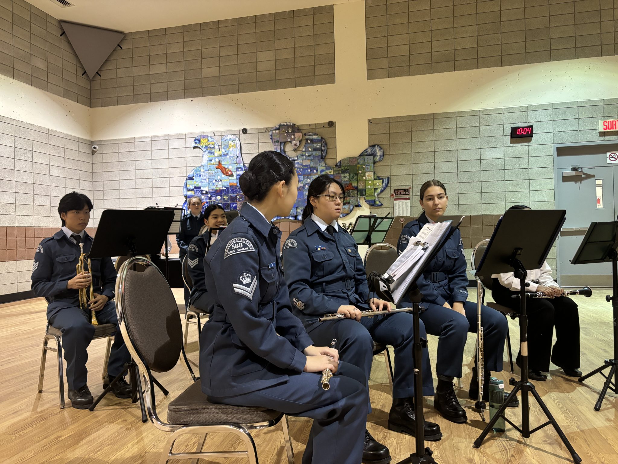 Montreal Cadets welcome new Canadians in citizenship ceremony ...