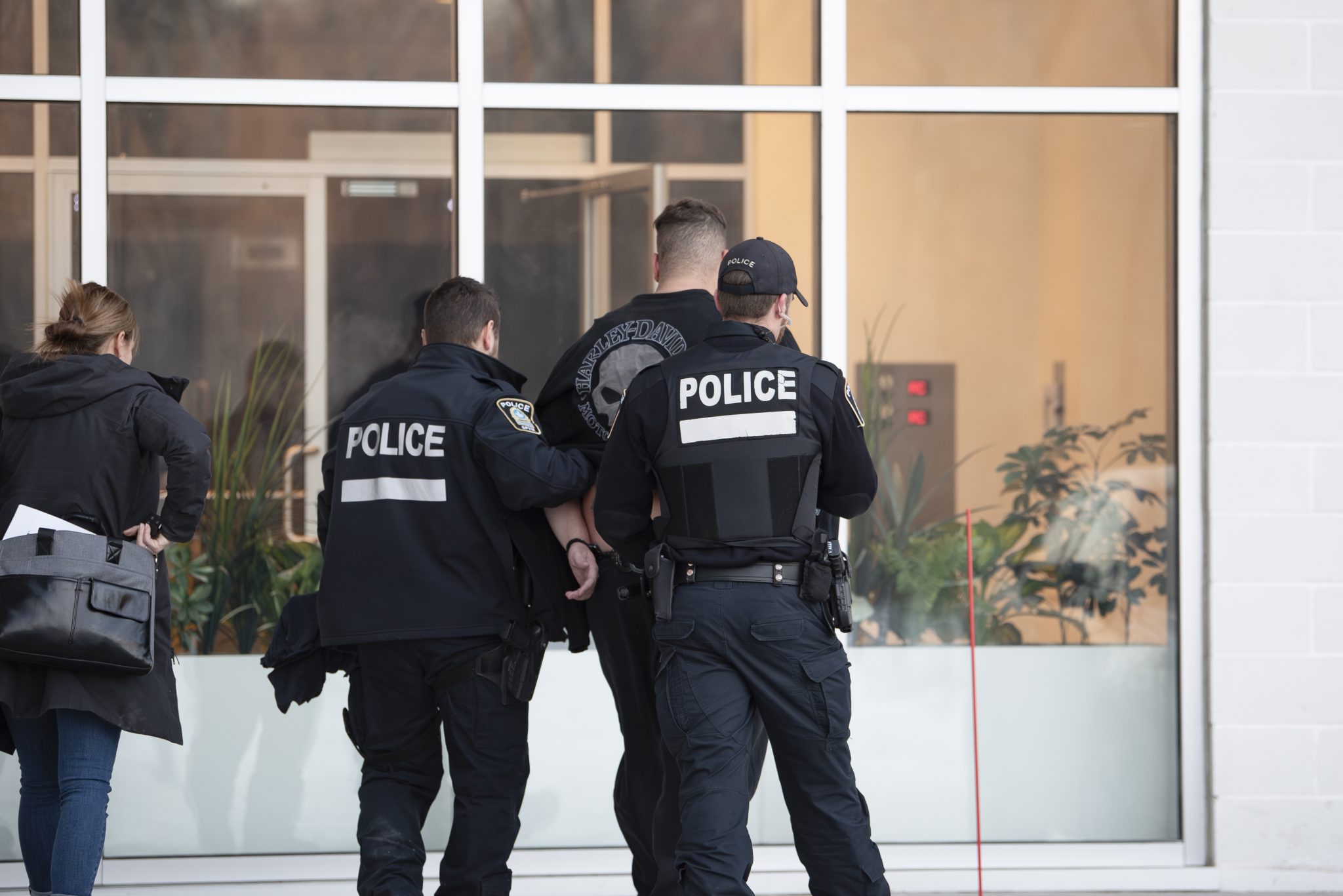 Montreal police arrest nine people in connection to stolen vehicle ...