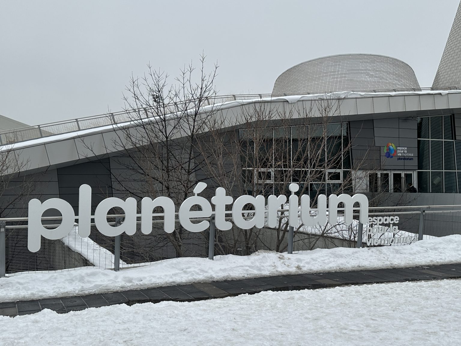 Quebec's meteorite: a cosmic surprise