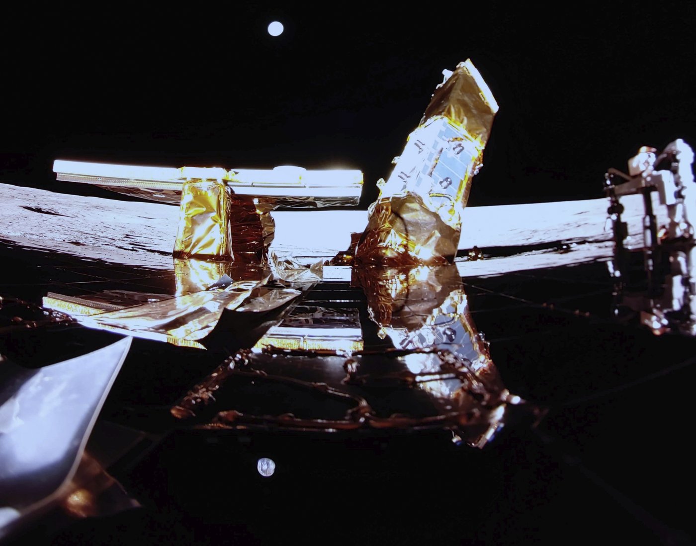 Excitement for Quebec company as Firefly's Blue Ghost lands on moon