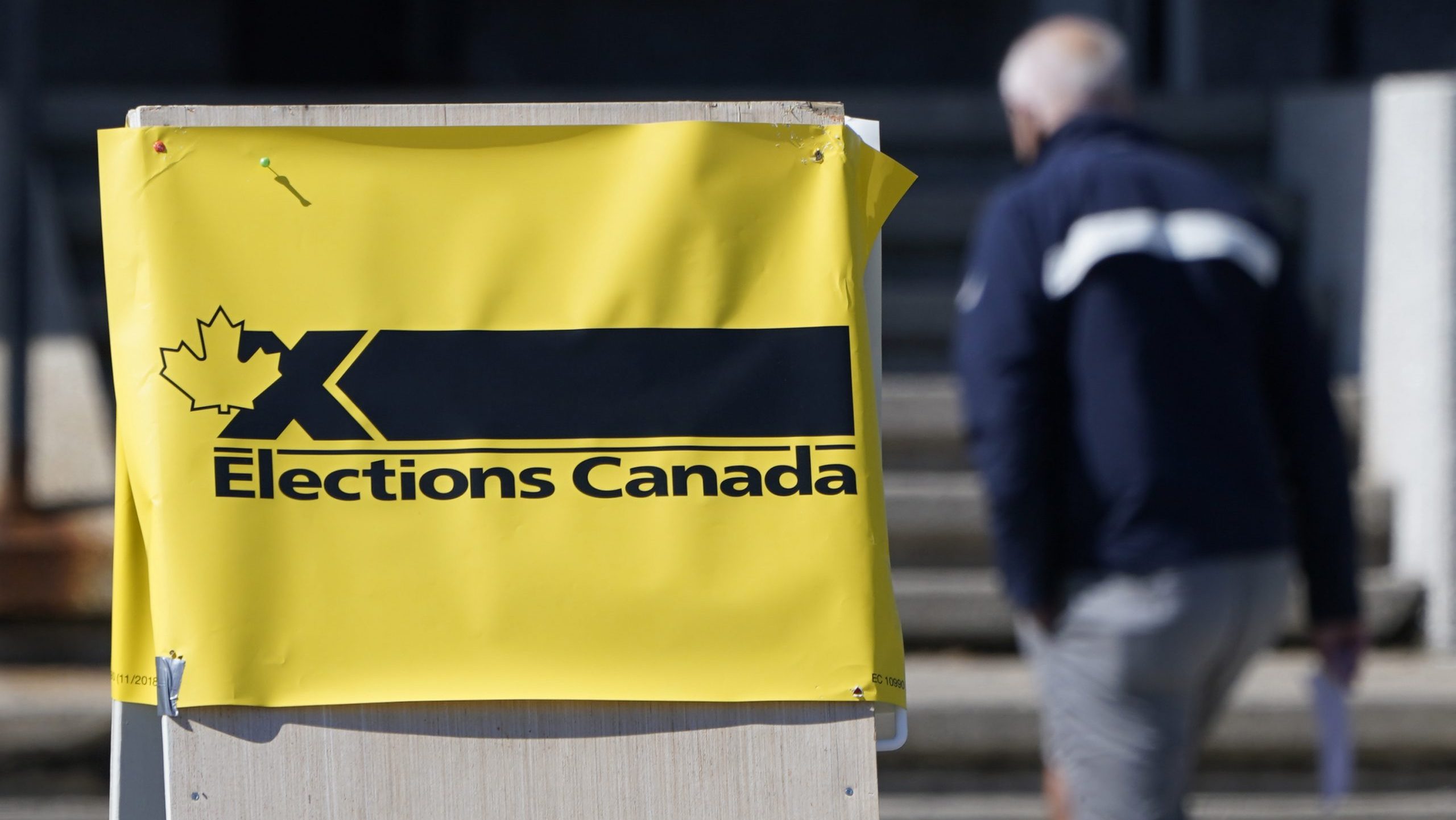 Federal election: 91 candidates running in same riding as Poilievre