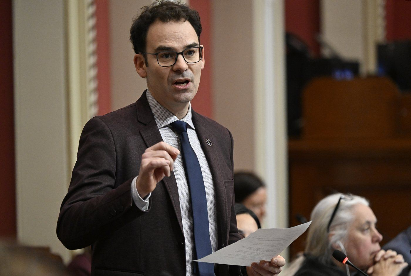 Mark Carney apologizes for Polytechnique massacre blunder