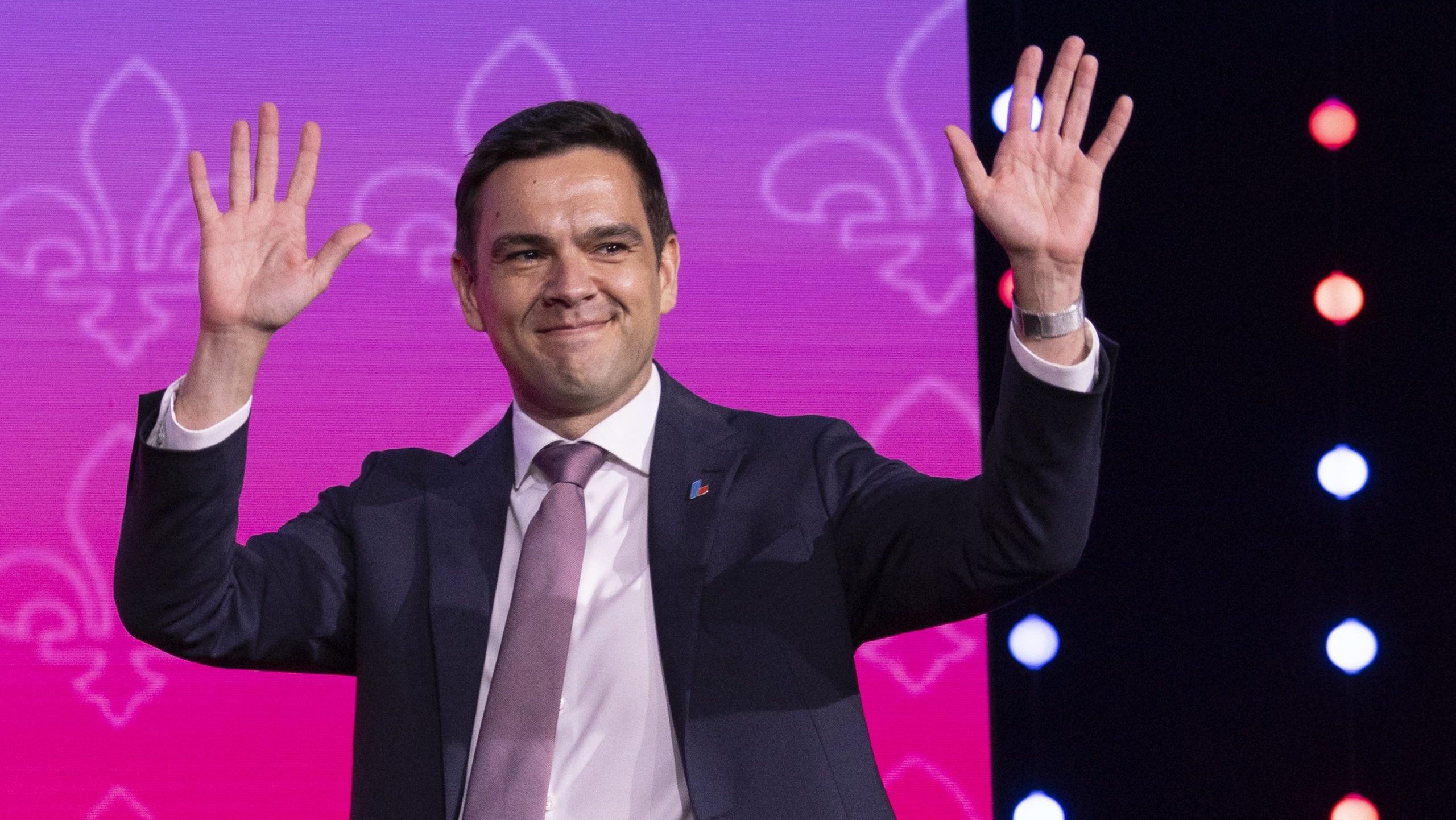 Liberals pull even with PQ as support for sovereignty hits new low ...