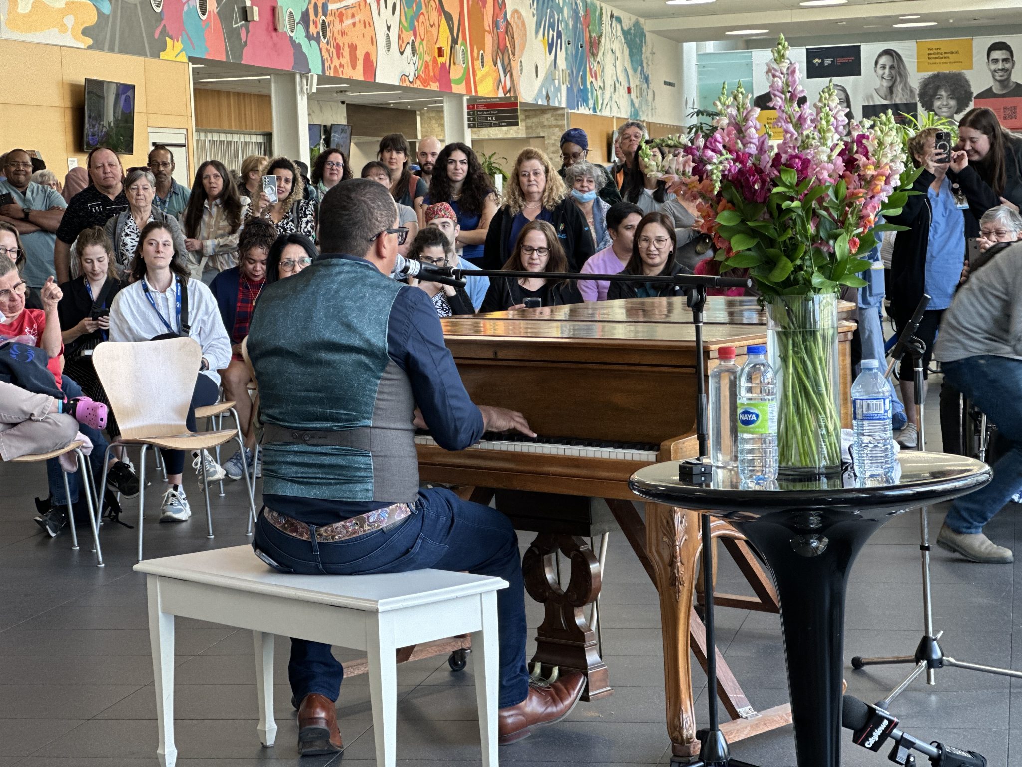Montreal music legend Gregory Charles brings joy to Jewish General ...