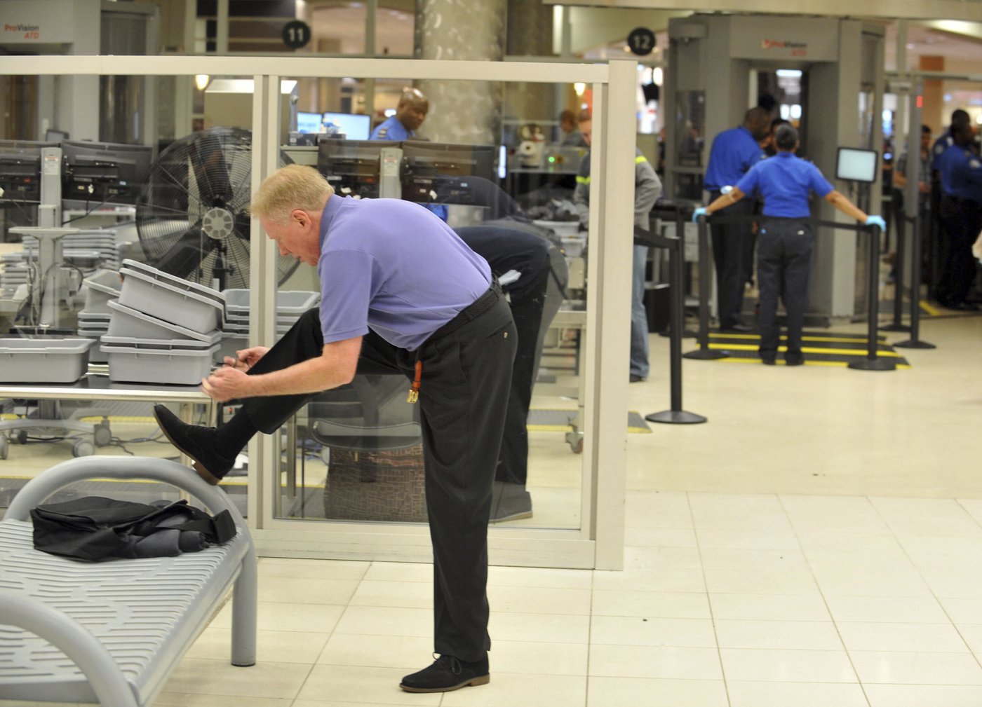 Get ready to pass through US airport security checkpoints with your ...