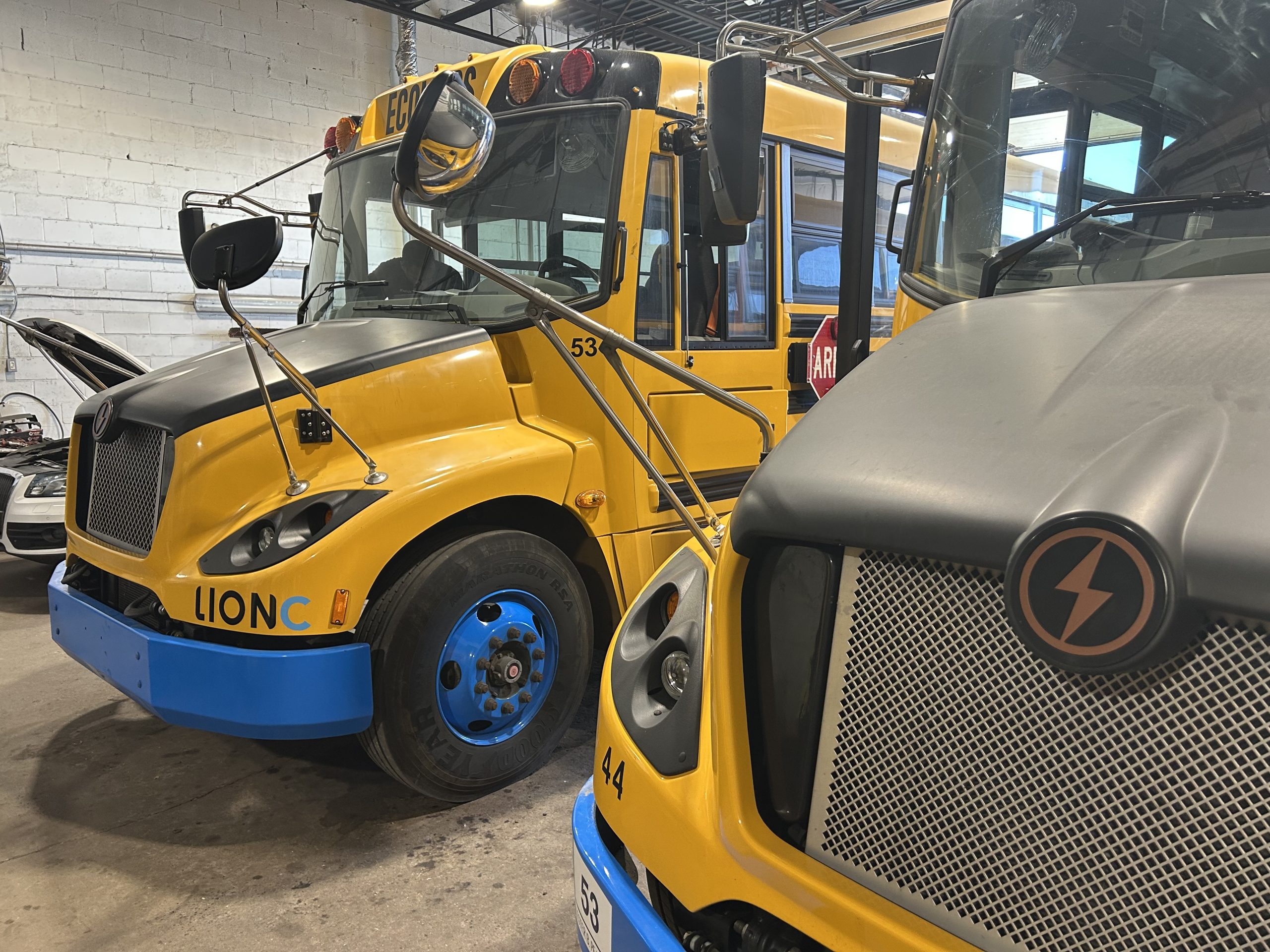 Most Lion Electric school buses back on Quebec roads after safety checks