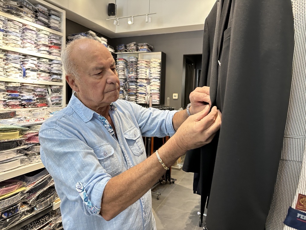 Ten candidates will compete in the Quebec byelection in Arthabaska