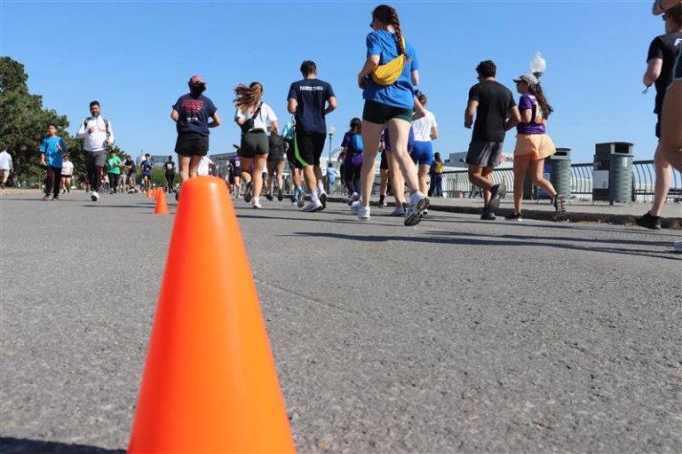 Running to end cancer: Montreal marks 45 years of Terry Fox’s legacy ...