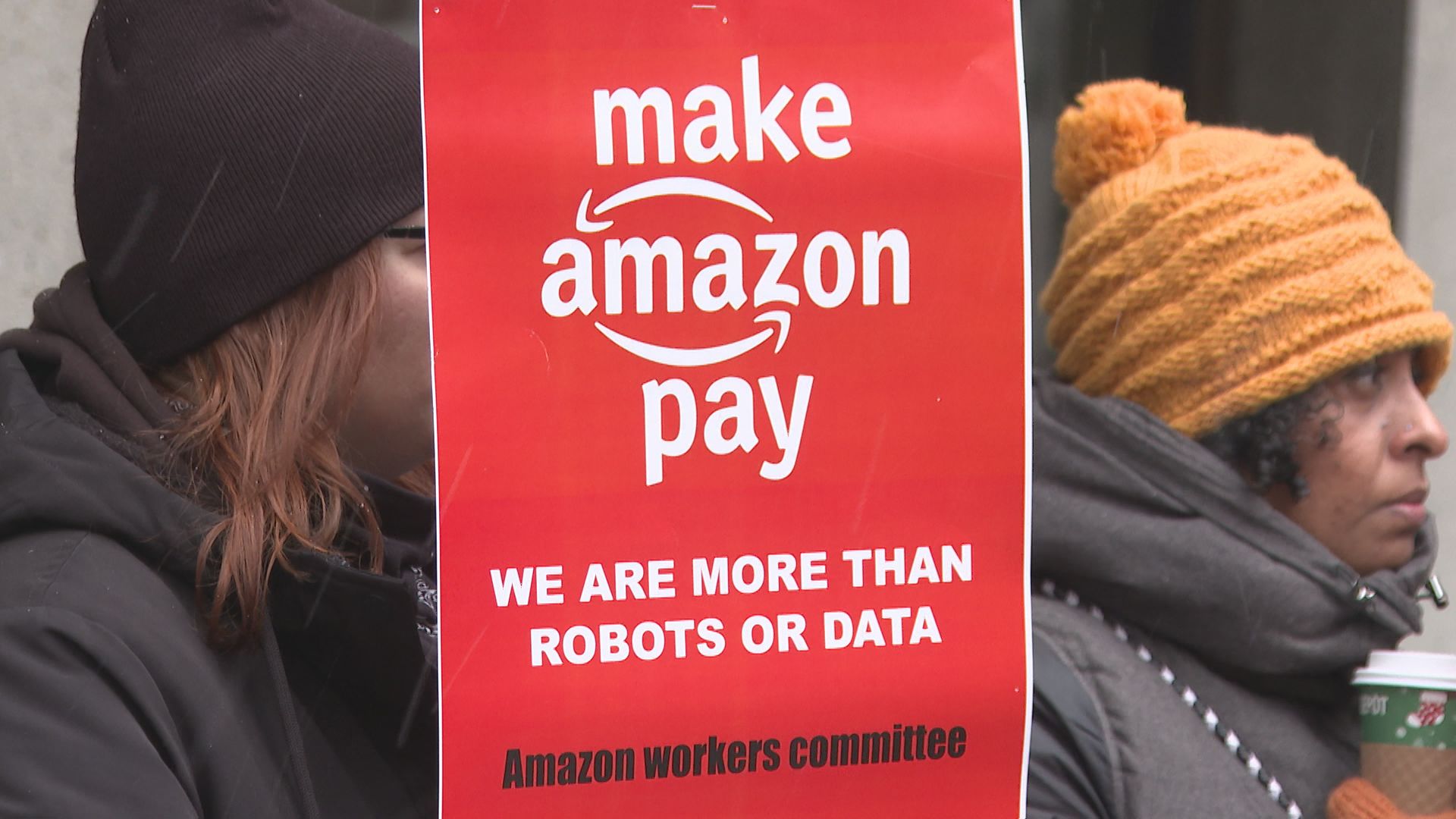 Groups call for Amazon boycott after 4,500 jobs lost in Quebec
