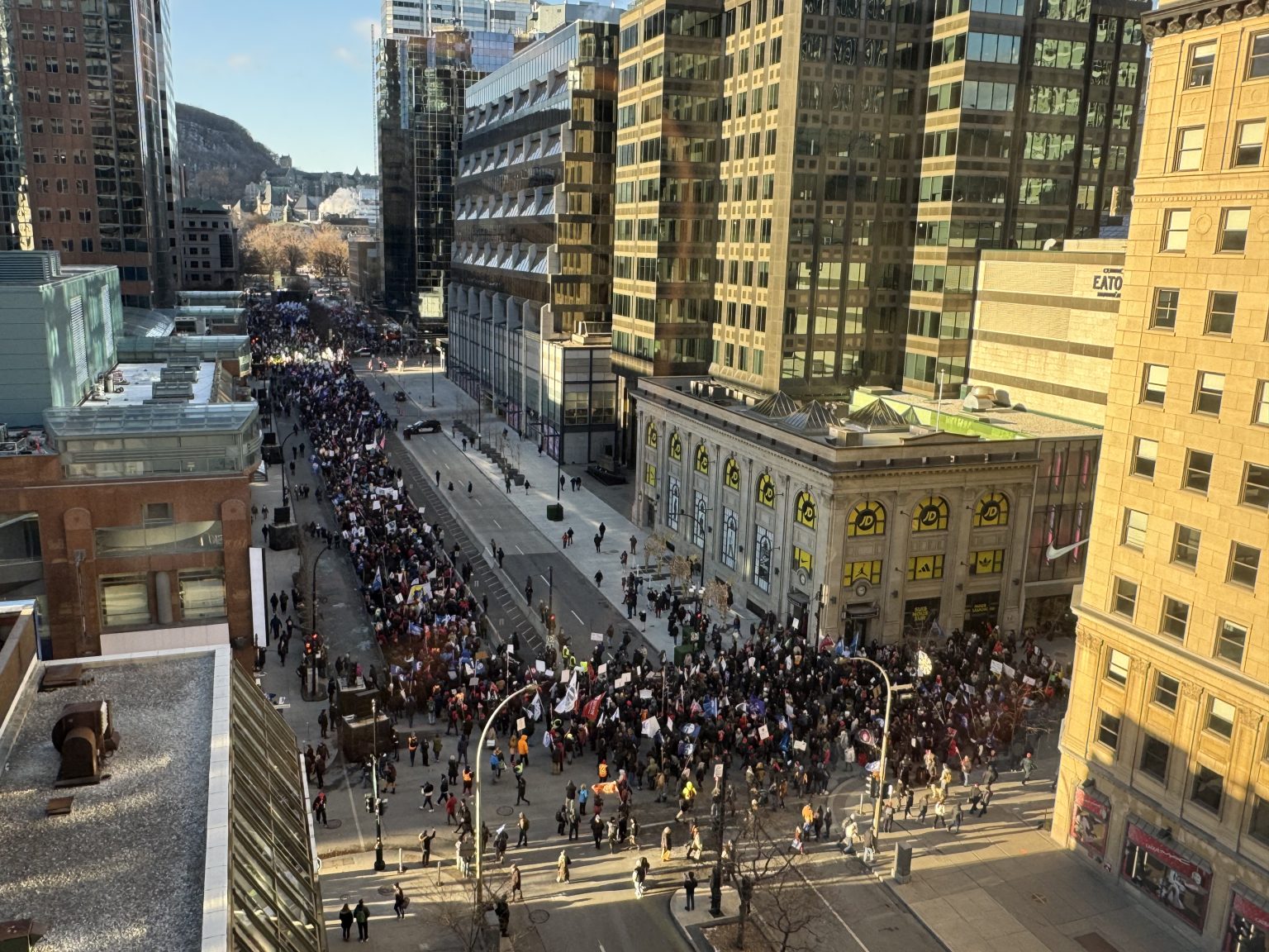 Downtown Montreal packed as thousands rally against anti-union measures ...