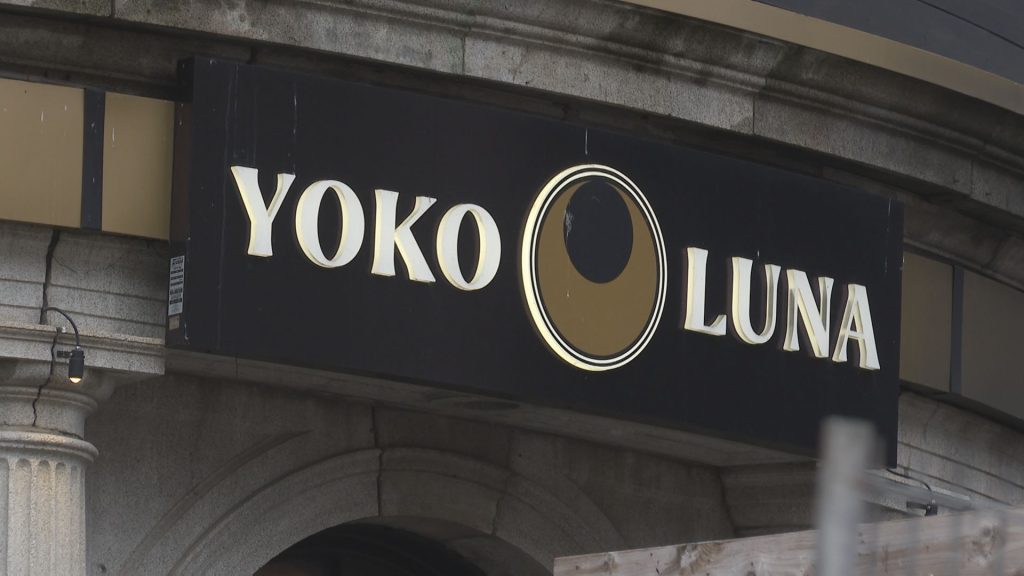 Montreal police investigating suspected arson at downtown restaurant