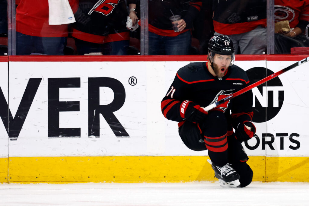 Hurricanes eliminate Canadiens 6-1 in Game 5, fans proud of team’s run